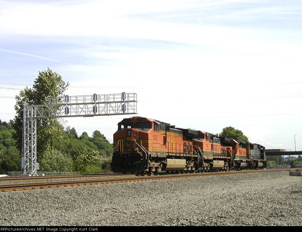 BNSF 5063